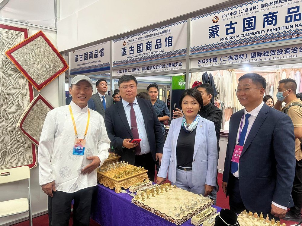 Эрээн хотноо Монгол Хятад Орос улсын эдийн засгийн чуулган болж байна